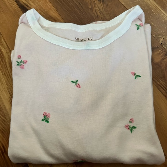 Arizona Jean Company | Tops | Arizona Crop Top With Strawberries | Poshmark